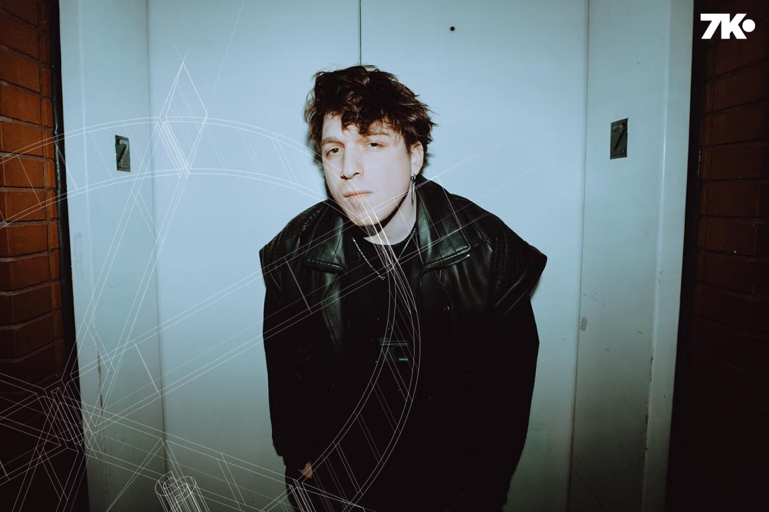 « Human », le premier album du génie Nitepunk - 7kulturs