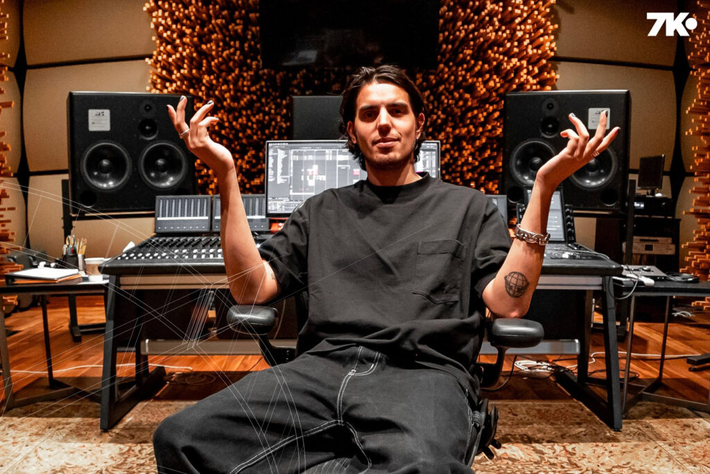 Apashe sort son très attendu nouvel album: Antagonist - 7kulturs